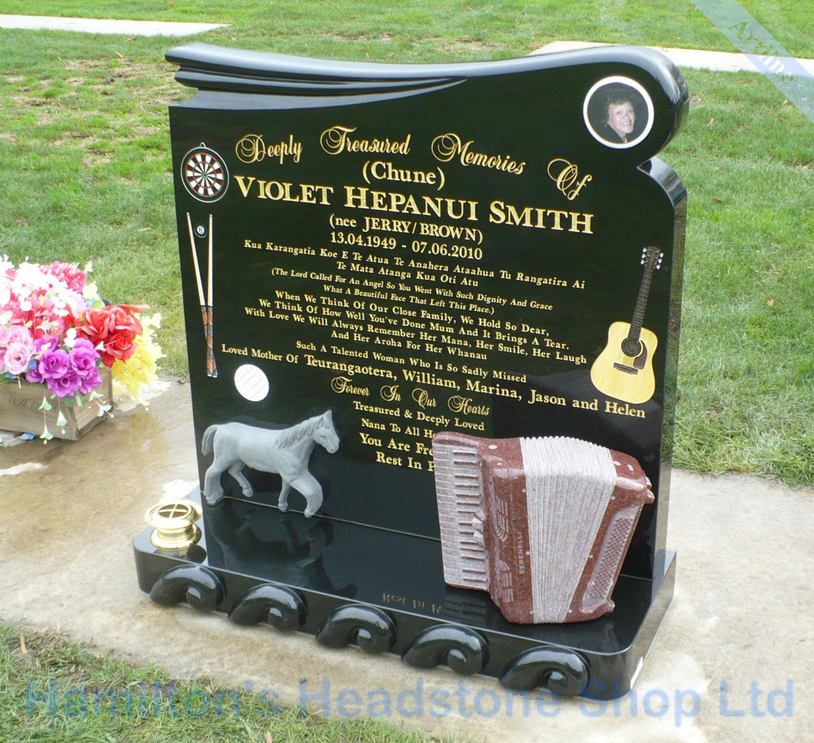View » Hamilton's Headstone Shop Ltd