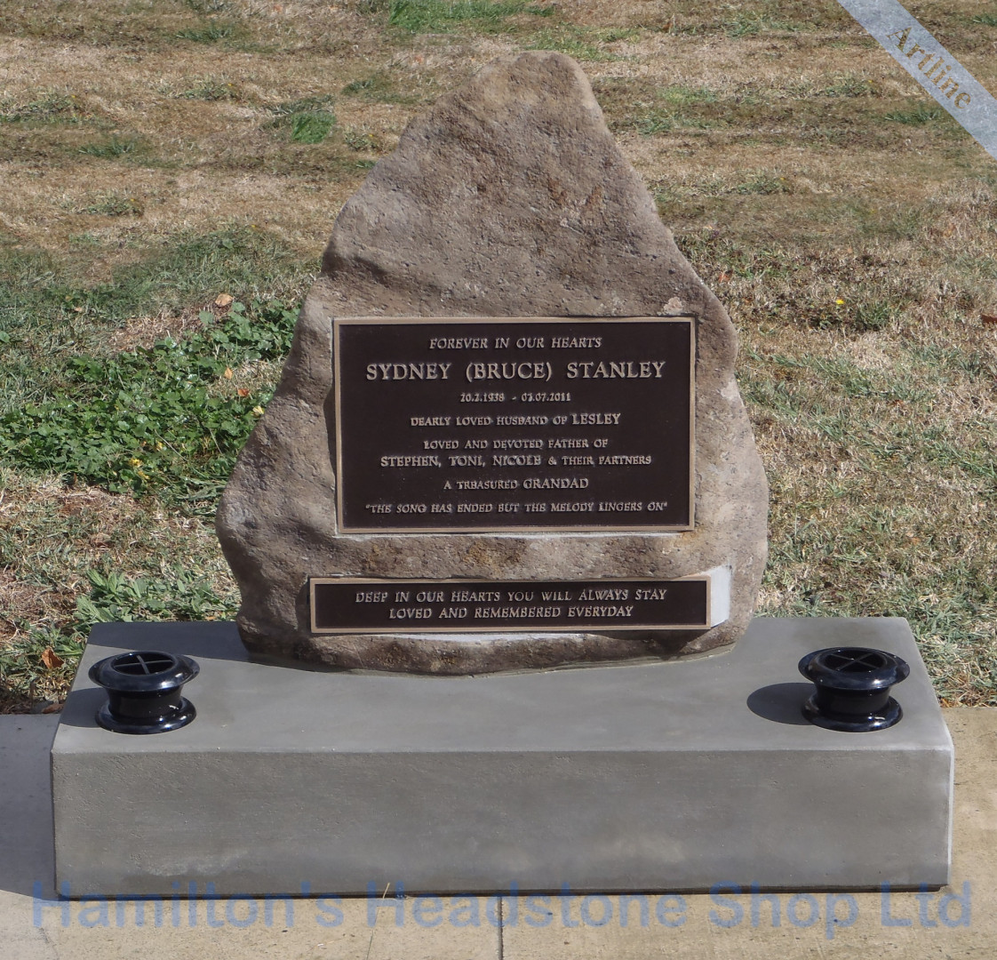 View » Hamilton's Headstone Shop Ltd